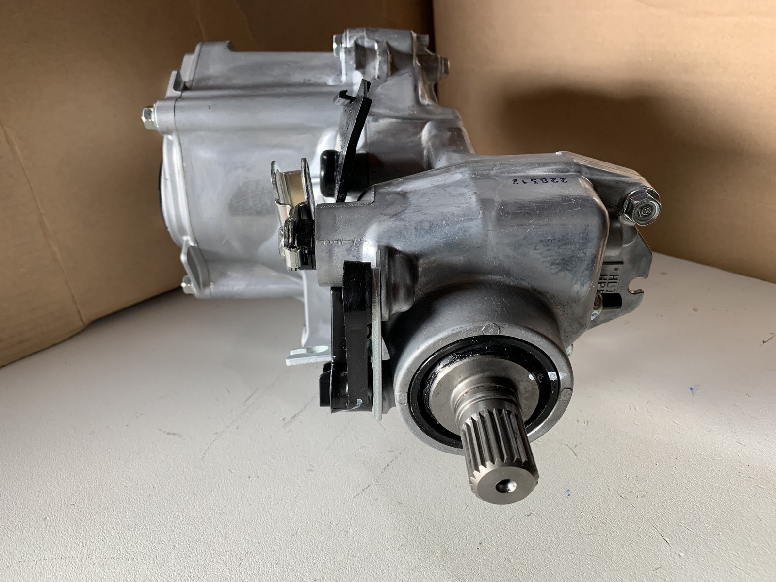 HONDA SXS 500 PIONEER FRONT DIFF DIFFERENTIAL FINAL DRIVE 41400-HL5-A40