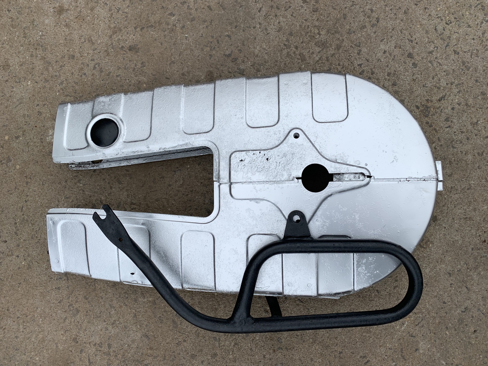 YAMAHA AG 200 enclosed chain guards - tin covers top and bottom 36X ...