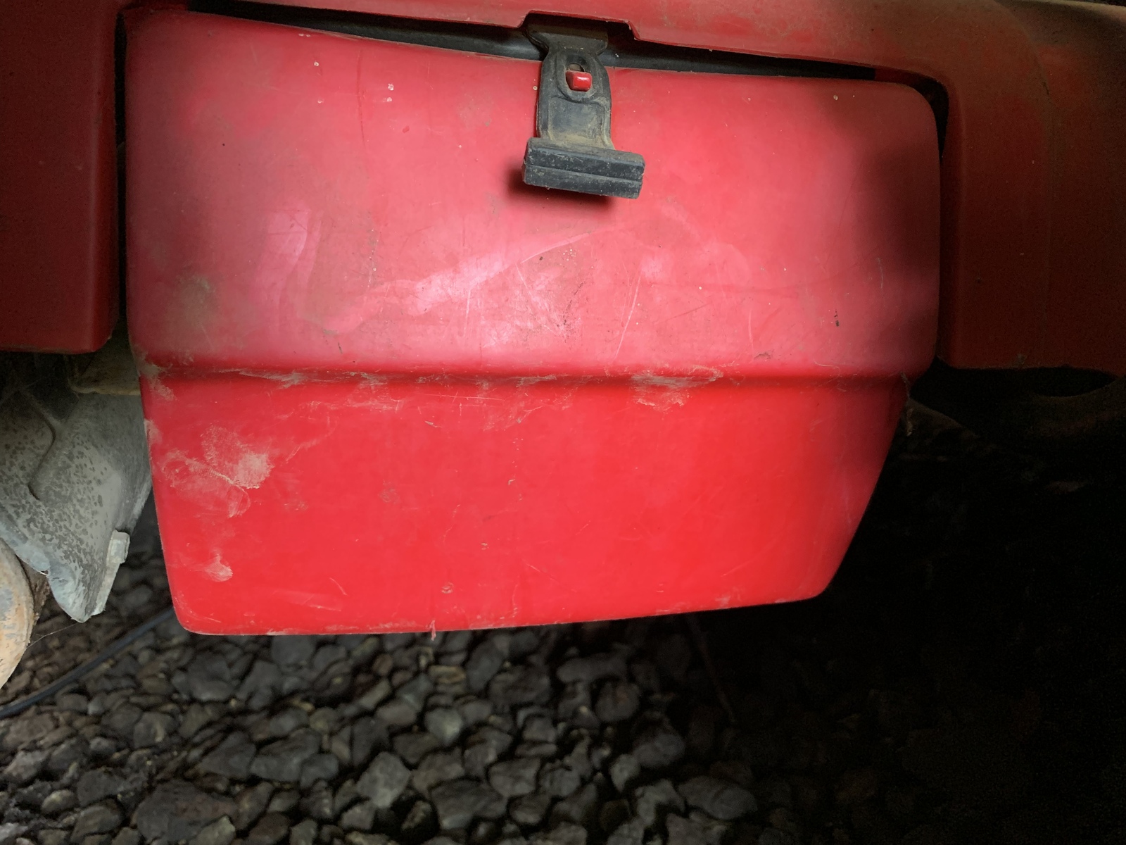 HONDA TRX 450 SFM FE 400 FM RED PLASTIC TOOL BOX LID 1998 - 2004