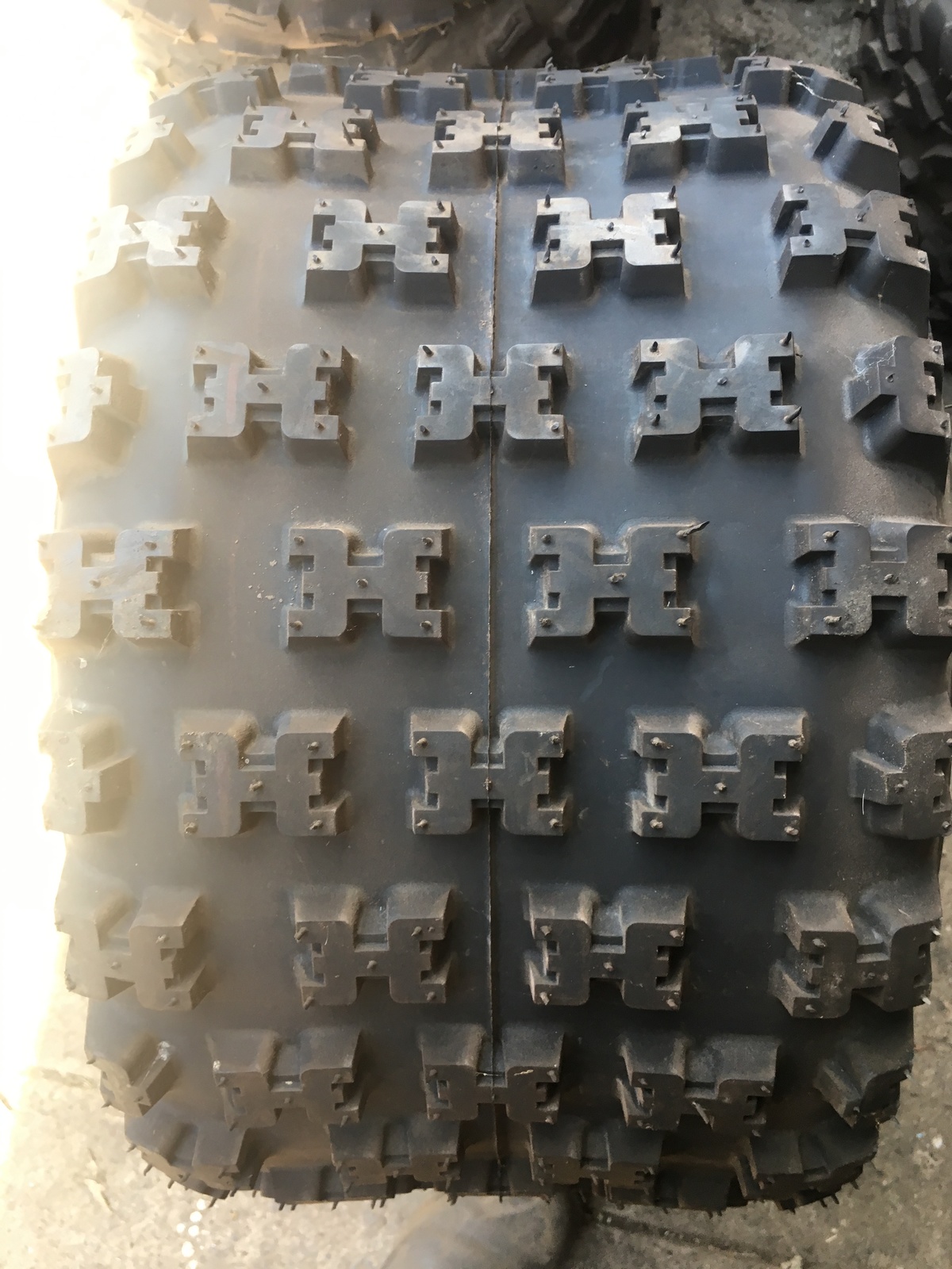 KENDA PATHFINDER 22 X 10 X 10 ATV QUAD TYRE YAMAHA KYMCO