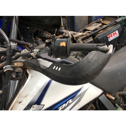 WRECKING DR 650 SUZUKI